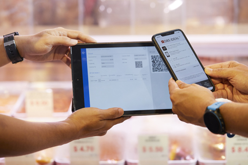 DBS launches industry-first solution to transform B2B payments and ... DBS launches industry-first solution to transform B2B payments and ...